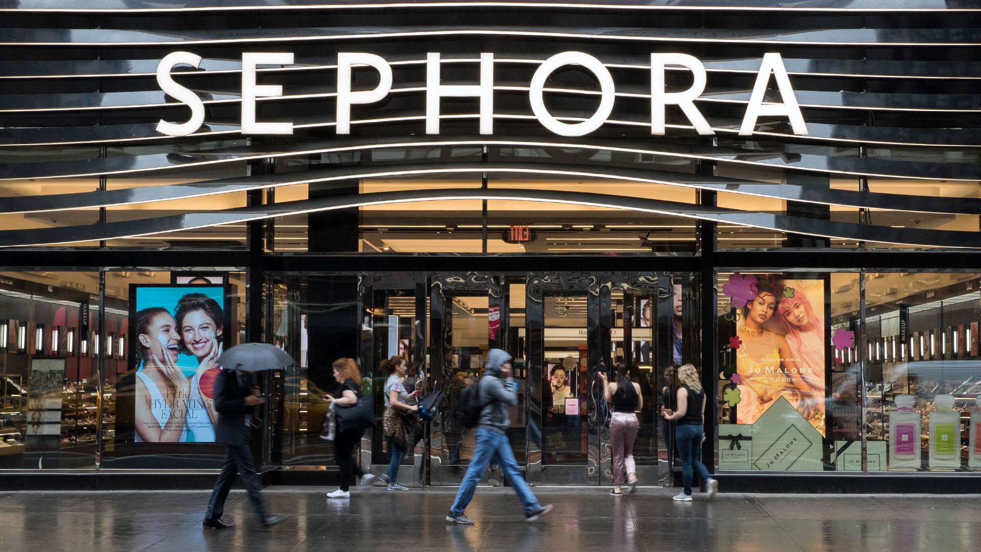Sephora review: Beauty Trends and Must-Haves! 2023
